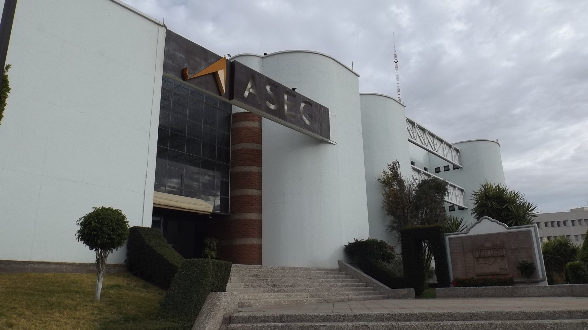 Tenemos una ASEG fuerte, que no depende de personas para funcionar ...