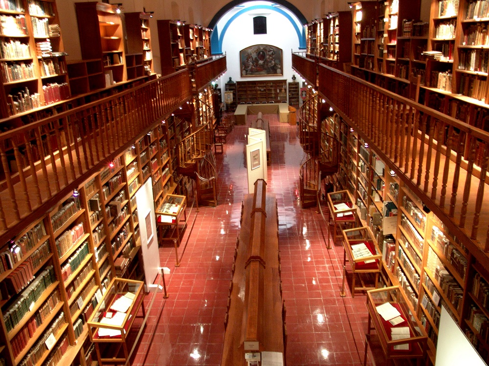 Incluirán libro del acervo de la UG en el Registro Memoria del Mundo de ...
