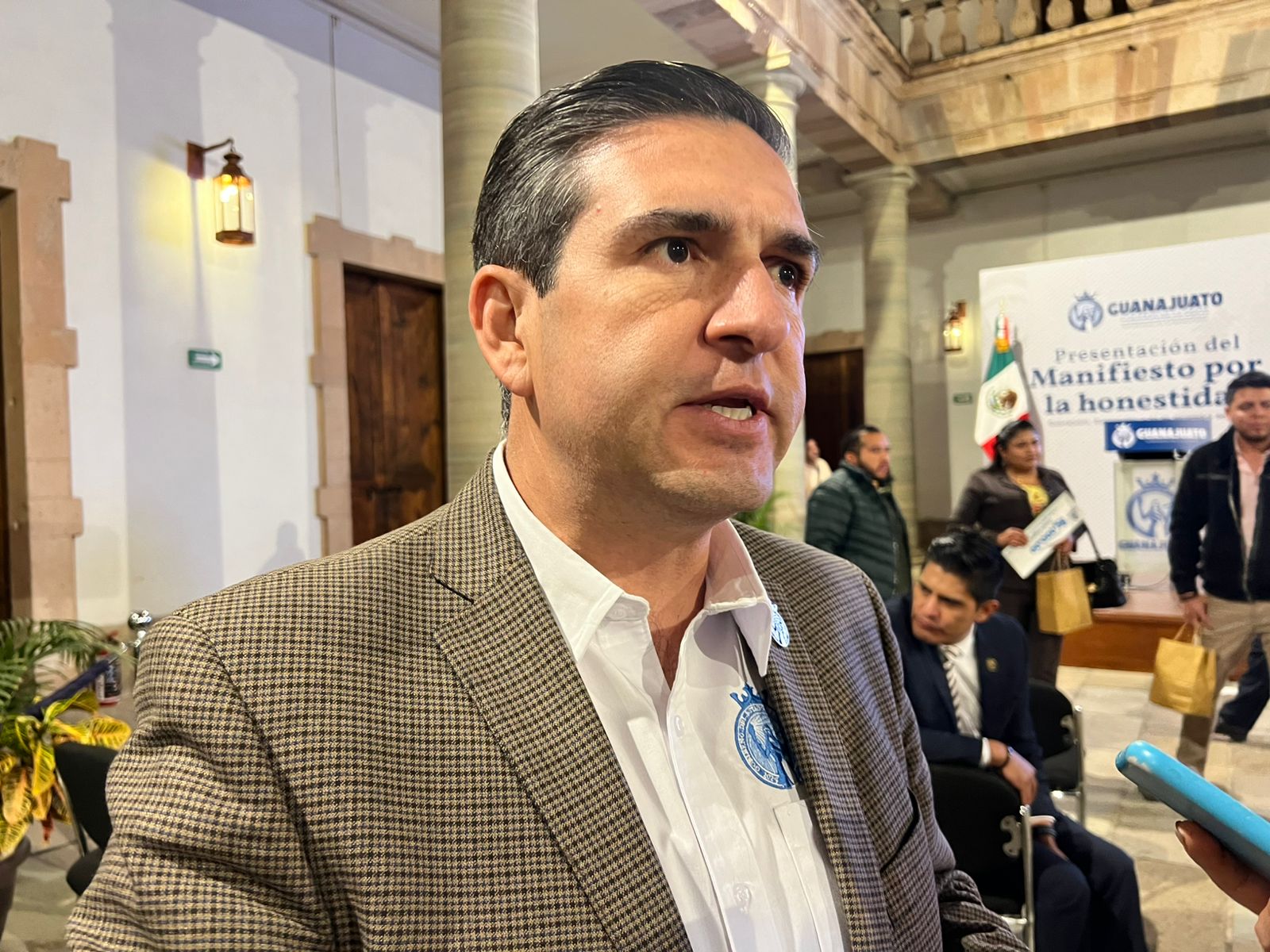 Informa Alfonso Borja que el DIF interviene con menores solo en casos ...