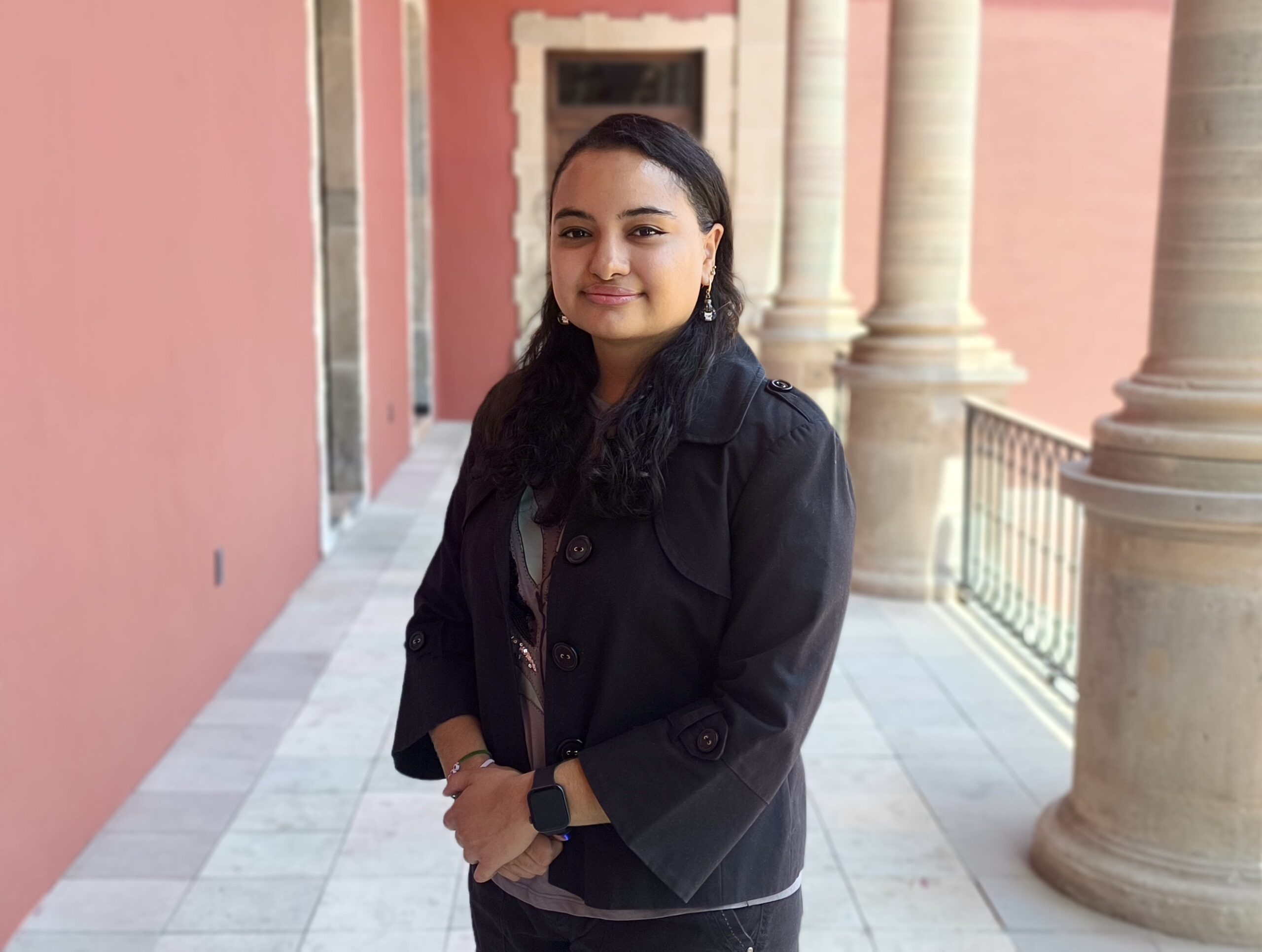 Premian artículo de alumna UG en Congreso de Nanotecnología en España ...