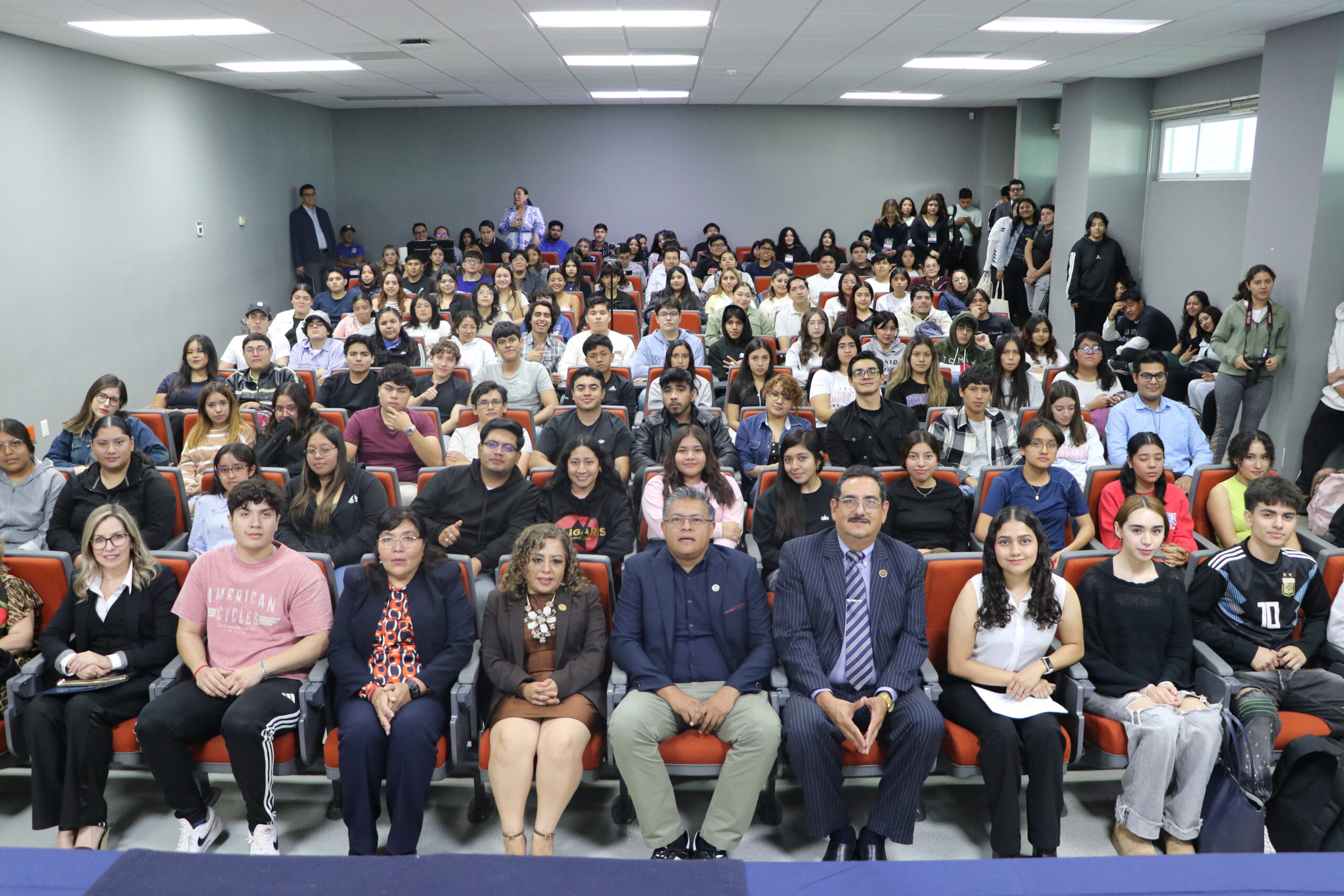 Emprende Innova UG, foro estratégico de innovación y emprendimiento ...