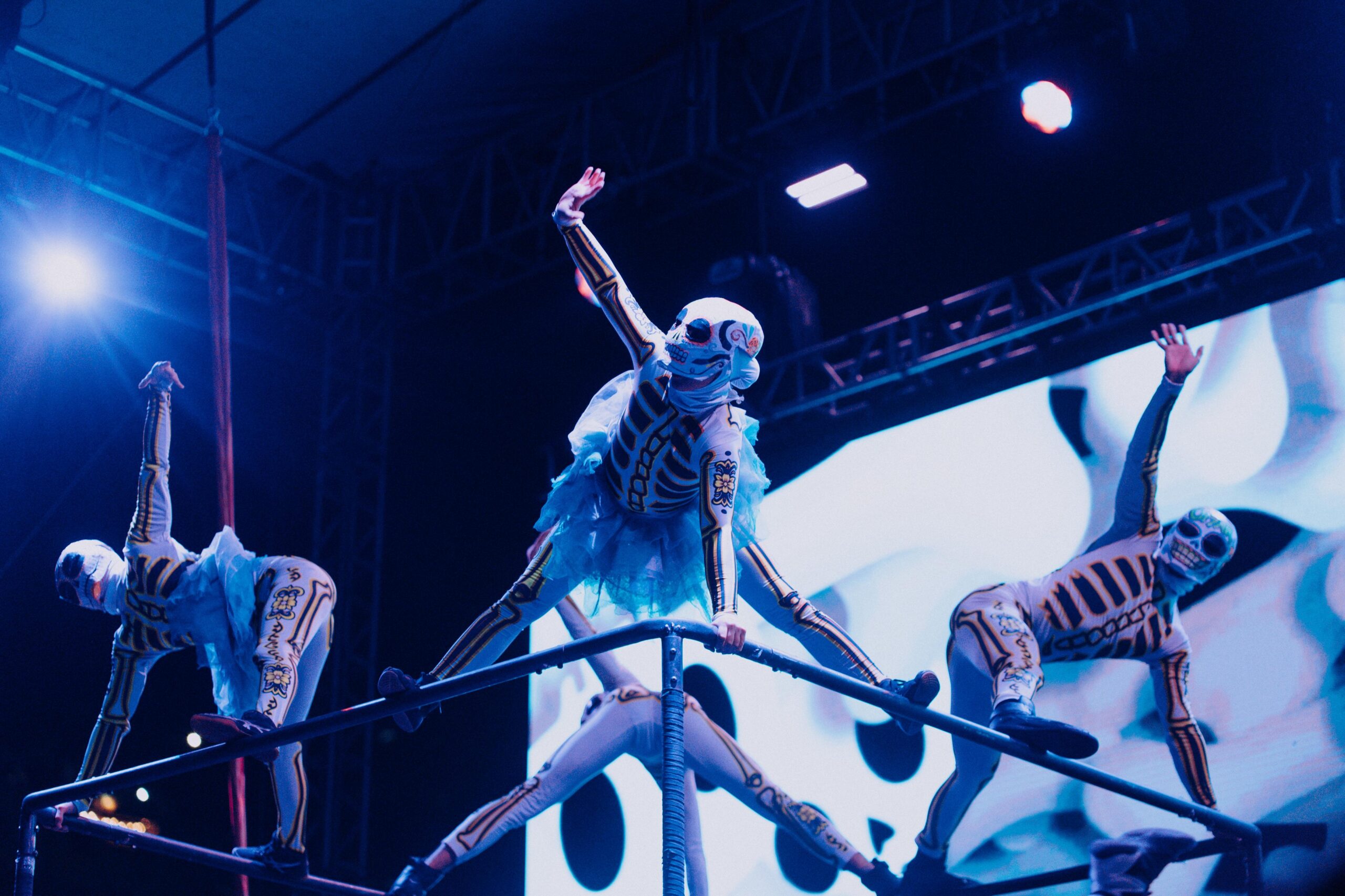 Disfrutan cientos Circo Dragón «Xempa, México: Tradiciones de Vida y ...